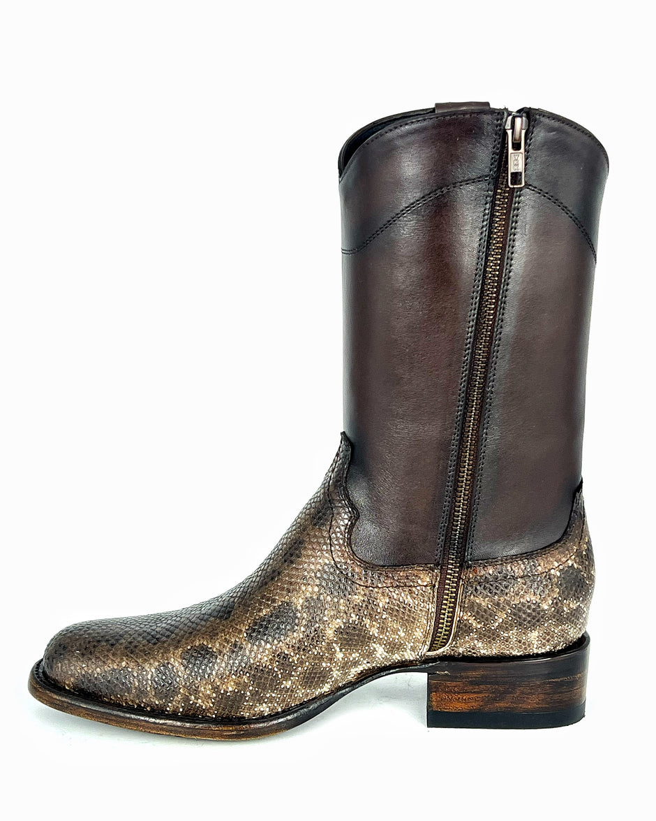 CARUNGA – BLACK&BOOTS